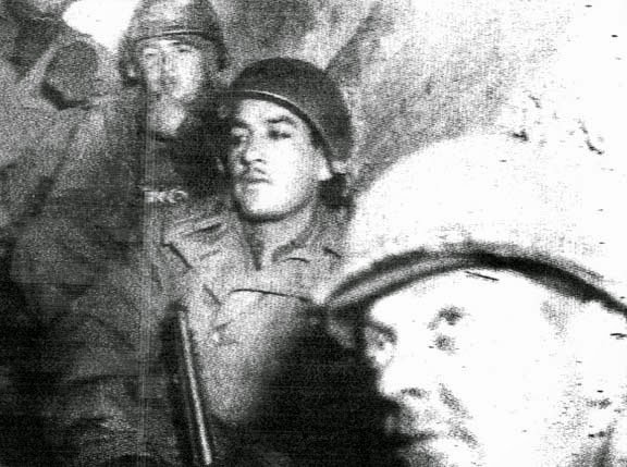 Confira-as-fotos-registradas-pela-câmera-de-um-soldado-morto-em-1944-05