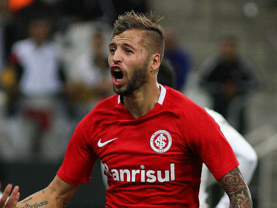 Fim da novela? Nico Lopez indica onde jogará em 2018 - Virgulistas Brasil